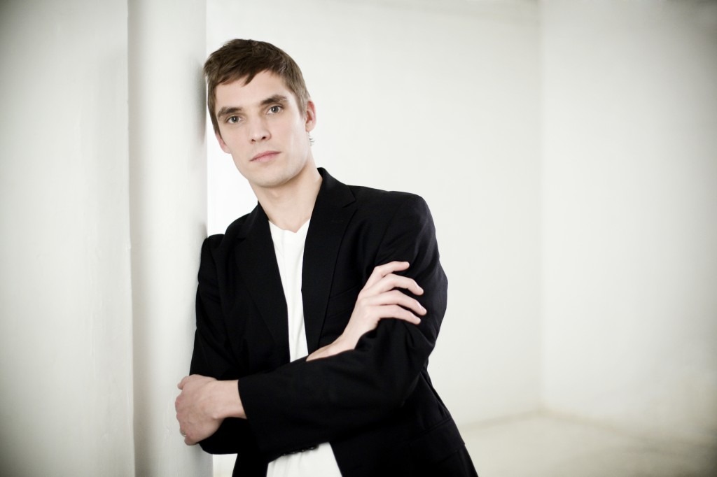 In touch with Cédric Tiberghien:An artist, not just a musician