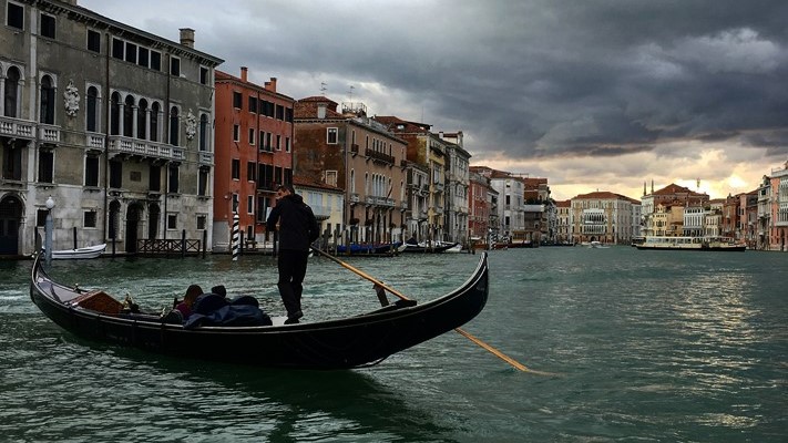 The Barcarolle in Classical Piano Music: Nine of the Best!