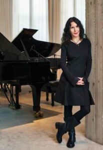 Katia Labèque and Marielle Labèque: Pianist Sisters