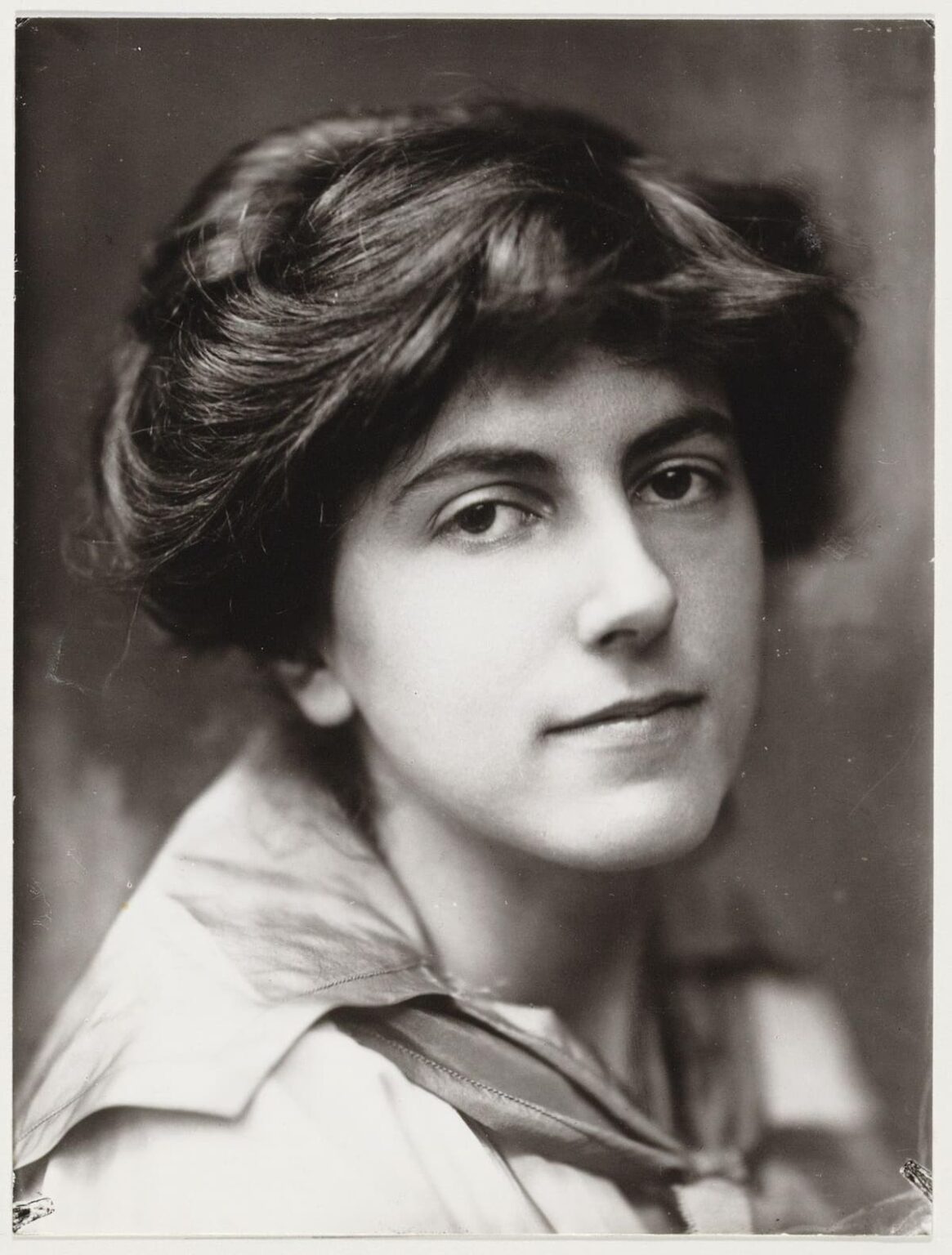 Henriëtte Bosmans: How Did This Half-Jewish Composer Survive the Holocaust?