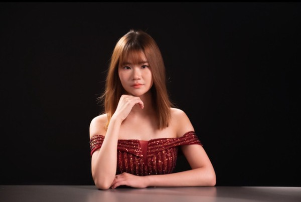 Interview With Pianist Rae Pung: Redefining Piano Competitions